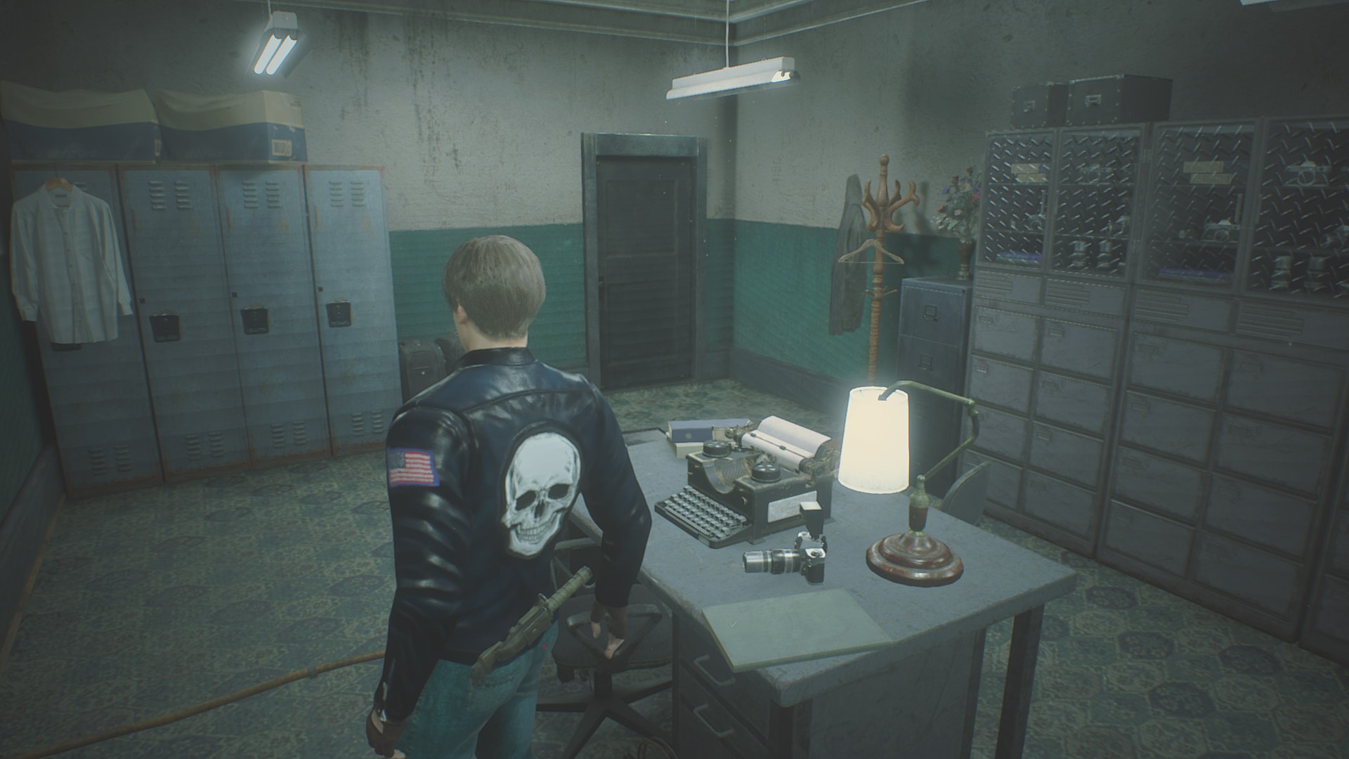 RE2 98 Leon Classic Skull Jacket - Resident Evil 2 Remake Mods