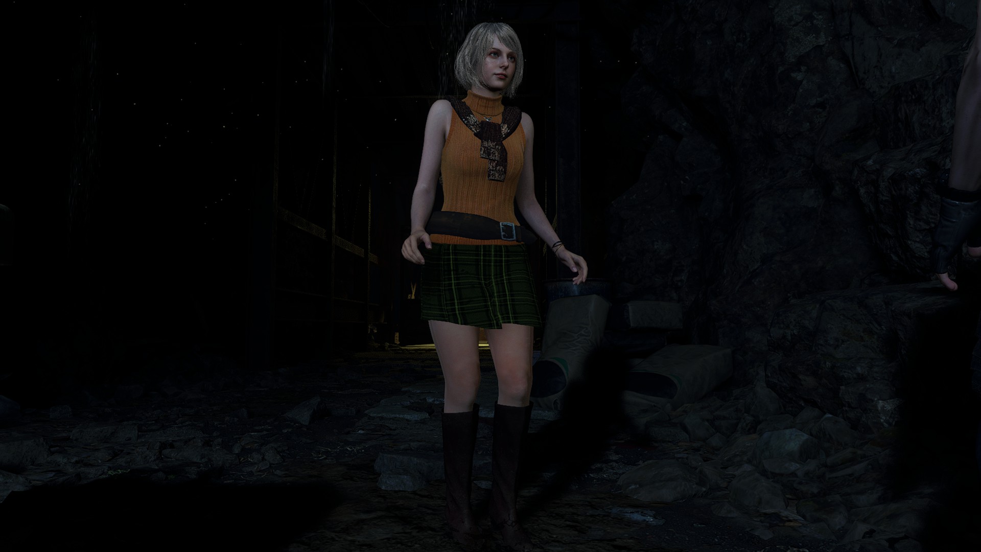 OG Ashley Outfit (updated to incl belt) - Resident Evil 4 Remake Mods